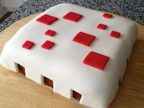 Crafting the Minecraft Cake – Diva Indoors: Food, with love